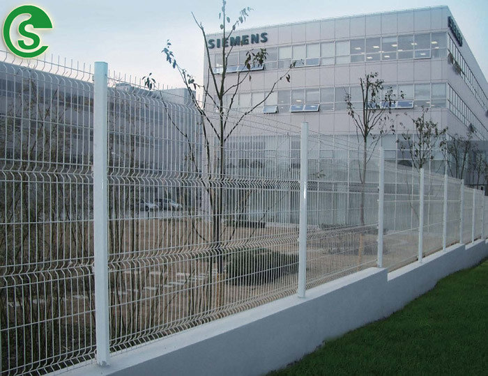 Decorative Powder Coated Green Nylofor 3D Welded Wire Mesh fence for Poland Market