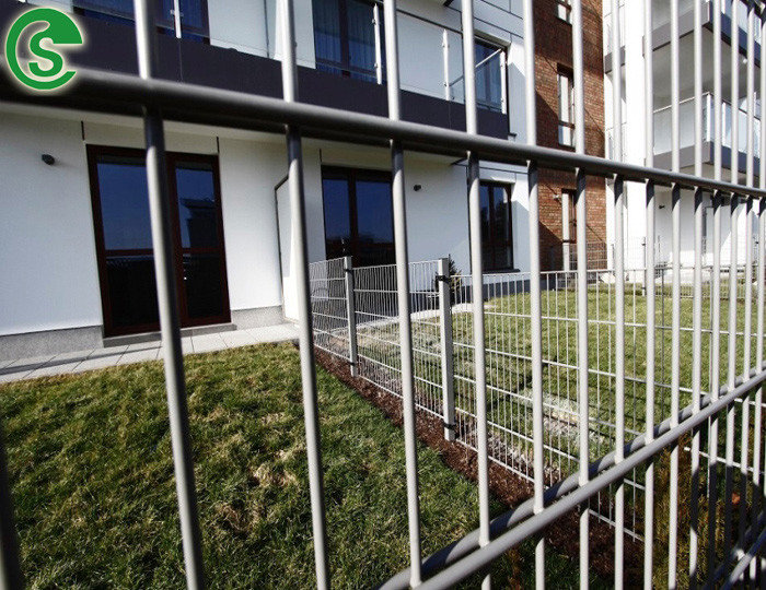 Decorative black welded mesh fence panels twin wire mesh fence for sale