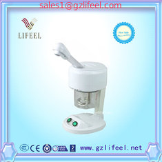 China Beauty Machine Mini Facial Steamer home use beauty equipment supplier
