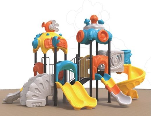 LLDPE plastic commercial play equipment plastic playground set supplier