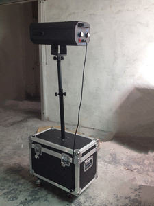 60W / 75W / 90W / 120W / LED Stage Follow Spotlights With Flight Case