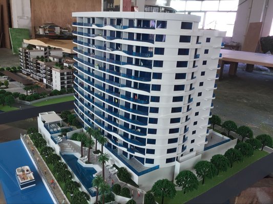 Architecture Model Maker_Residential Model with perfect warm lighting
