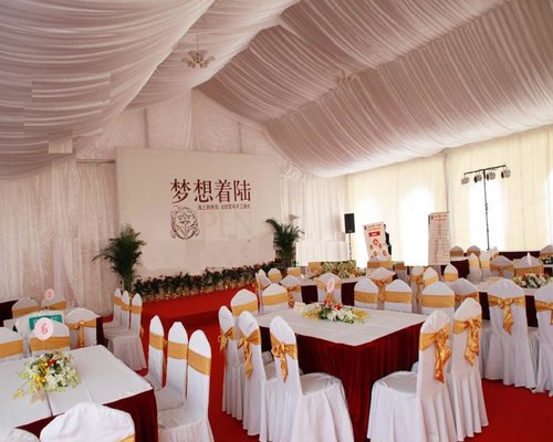 10x30m white Reinforced pvc fabric high peak tent roof top polygonal tent for 300 people