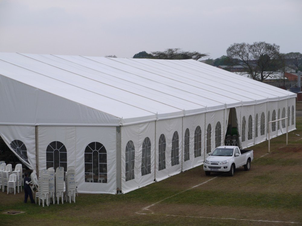 Easy Set up marquee tent 20x30 m wedding tent,  white color with linings for 500 people