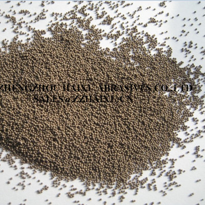 China manufacturer yello round environmental free dust emery sand for glass sandblasting