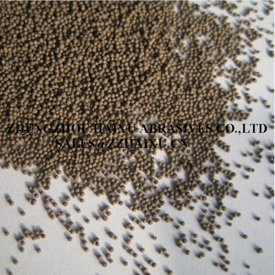 China manufacturer yello round environmental free dust emery sand for glass sandblasting