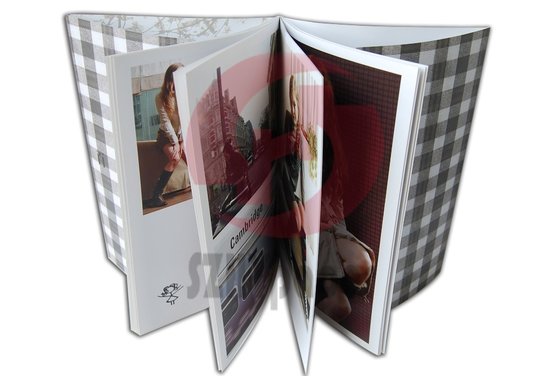 Garment /clothing brochure with folded cover colour brochure prinitng