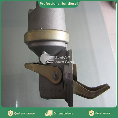 6BT5.9 Diesel Engine Spare parts fuel transfer pump 3904374 supplier