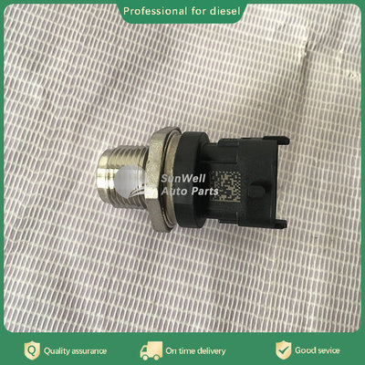 ISF3.8 Genuine Fuel common rail pressure sensor 0281006364 supplier