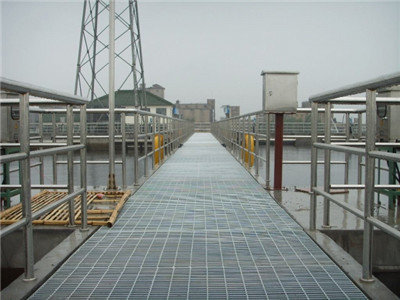 Hot-dip galvanized steel grating galvanized wire mesh custom wire screen Wire Mesh Gabions supply supplier