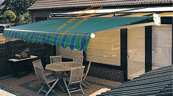 Outdoor Waterproof Manual or  Motorized  Retractalbe Folding Arm Awning supplier