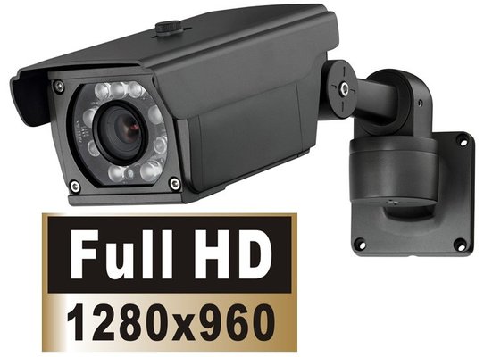 1.3M 960P HD IP Cameras 9mm - 22mm Mega Pixels Varifocal Lens With 60m IR Distance