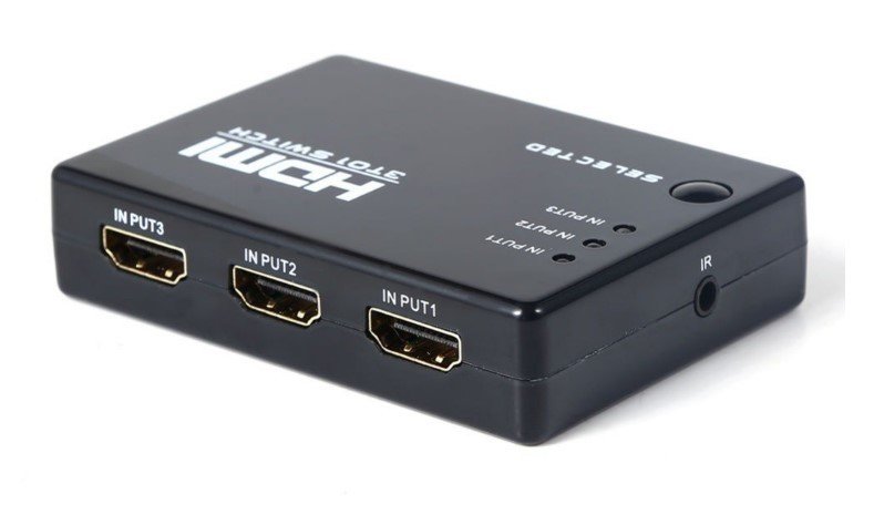 3D Hdmi Splitter 3 In 1 Out With 25 Meters HDMI Cable On Both Ends Of The Switcher