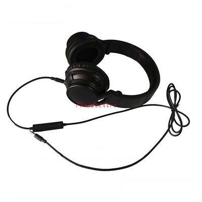 cool style black bass headphone with noise cancelling for musician with excellent rotate structure and soft ear pads supplier