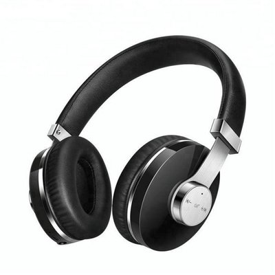 Movable audio cable Adjustable head hoop Support TF Card Over Ear Wireless Bluetooth Headphone supplier