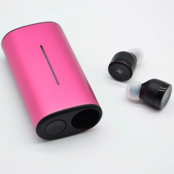 2000mah Li battery New fashional design TWS earbuds with metal protect box with blue tooth V5 supplier