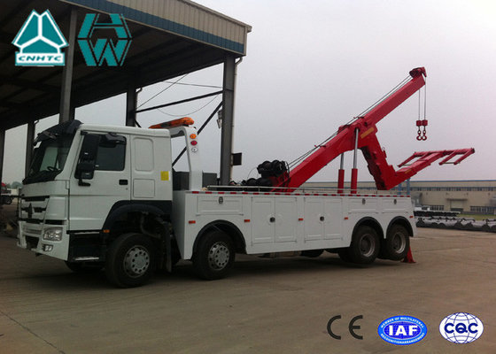 SINOTRUK HOWO 6x4 Heavy Duty Wrecker Tow Truck For Car Accident