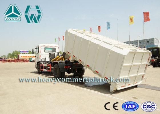 Detachable Carriage Hook Lift Waste Management Trucks With Mechanical Suspension