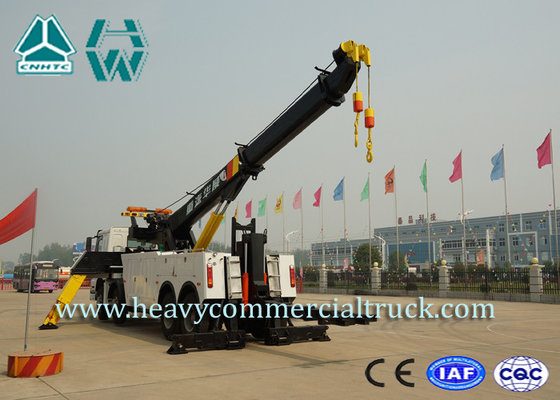 White 8X4 Heavy Duty Rotator Wrecker Tow Truck With Boom Rotation 360°