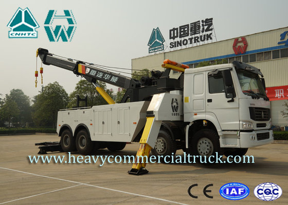 White 8X4 Heavy Duty Rotator Wrecker Tow Truck With Boom Rotation 360°
