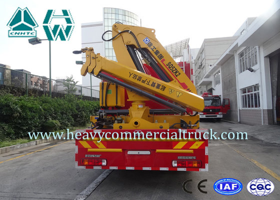 Four Door Cabin  Fire Fighting Truck with crane15 Cbm  - 20 Cbm 336 Hp