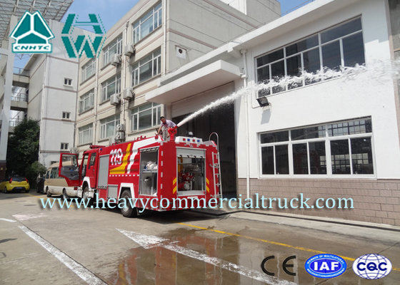 4X2 Howo Water Foam Fire Engine Vehicle With Anti Slip Handrails