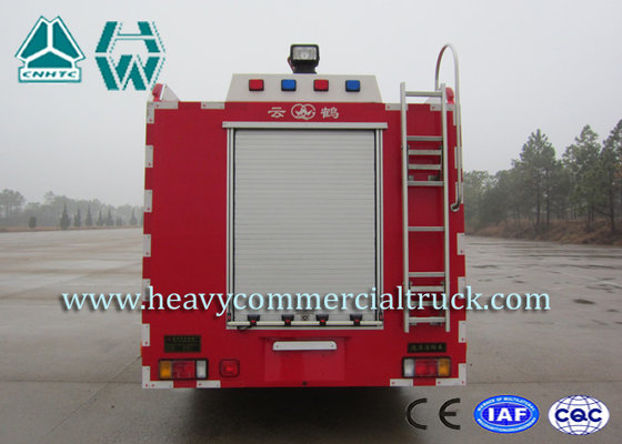 Comfortable Fire Fighting Truck For Emergency Rescue10025mm × 2500mm × 3600mm