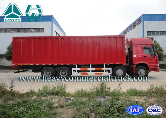 ZZ1317 Energy Saving Lorry Truck With Insulated Van , Refrigerating Installation