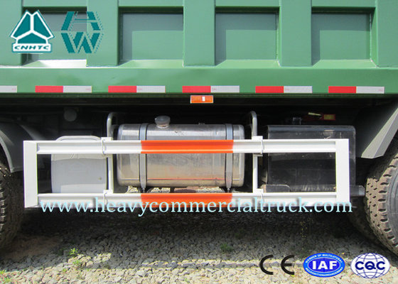 2 Meters Height Electric Dump Truck Strong Climbing Ability Sinotruk 40T