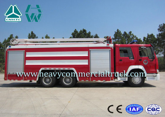 18 Meters High Spraying Fire Engine Truck With Telescoping Combination Boom