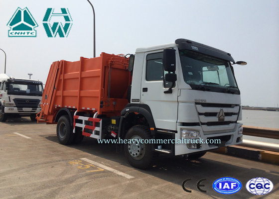6 - 12 CBM HOWO 4 X 2 Garbage Compactor Trucks With Hydraulic Cylinder , 10 Forwards Gearbox