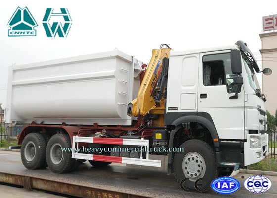 Small Dustbin Movable Hook Arm Garbage Collection Vehicles Sinotruk Howo 4 X 2 3Cbm