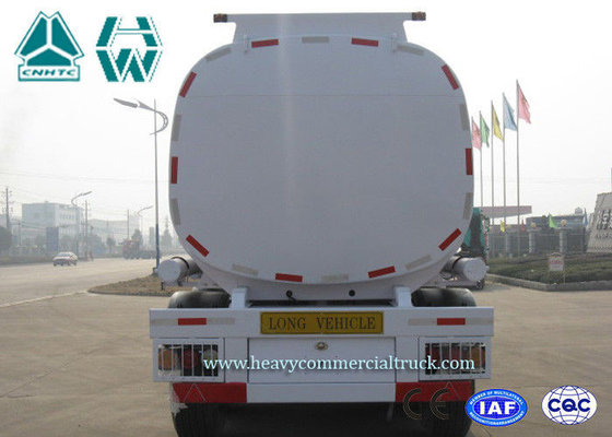 Sinotruk Howo Carbon Steel Tri - axle crude oil trailers One Compartment Emergency Valve