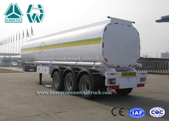 Sinotruk Howo Carbon Steel Tri - axle crude oil trailers One Compartment Emergency Valve