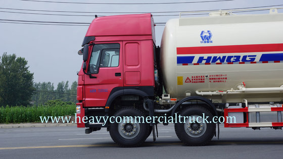 Powder Material Transport Vehicle Lorry Truck 3 Storehouse Large Capacity