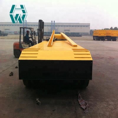 18 Meter Yellow Semi Low Bed Trailer , Extendable Flatbed Lowboy Trailers