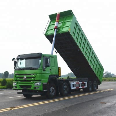 Light Weight HOWO Tipper Truck , Blue Giant Dump Truck Lower Fuel Consumption