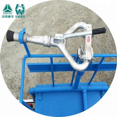 Customized Color Water Tank Truck For Landscape Engineering / Mining Area