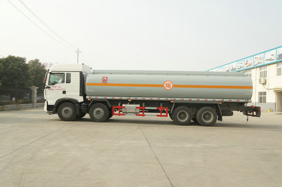 Low Noise Triple Axle Trailer / Large Capacity Fuel Truck Trailer 9.762L