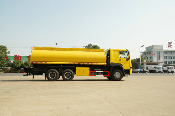 Custom Volume Fuel Tank Semi Trailer For Petroleum / Gasoline 55-75 Tons