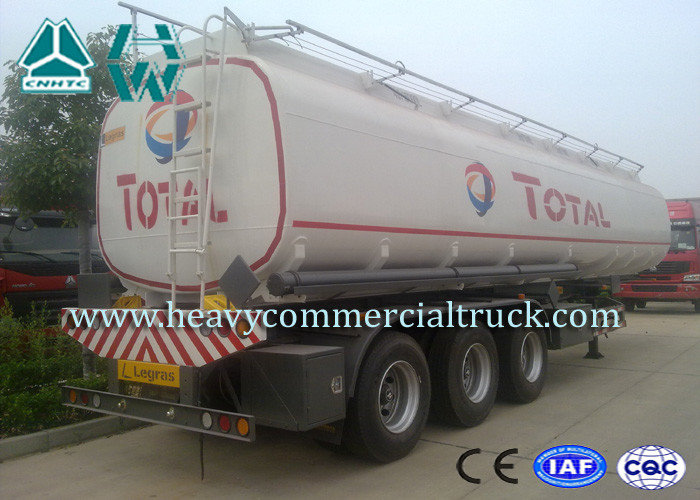 White Large Capacity 3 Axles Diesel Tank Semi Trailer For Transportation