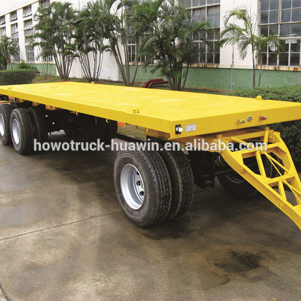 Customized Size Lowboy Semi Trailer , Larger Capacity Low Bed Truck