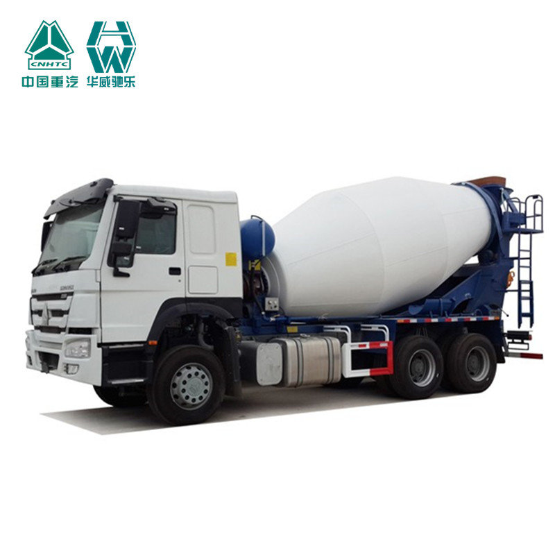 Large Concrete Mixing Transport Trucks / White Front Discharge Cement Trucks