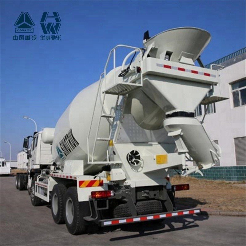 Aluminum Alloy Tank HOWO Concrete Mixer Truck Heating And Ventilating System