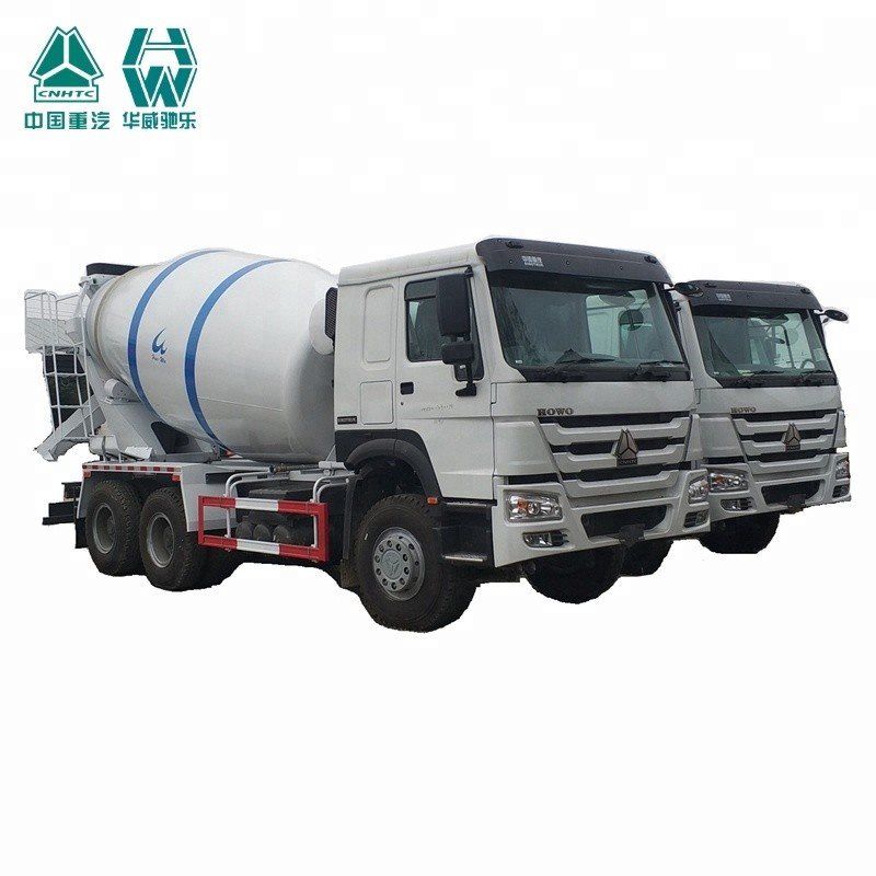 Fuel Mobile Cement Mixer Trucks / Front Discharge Cement Trucks 9.726L