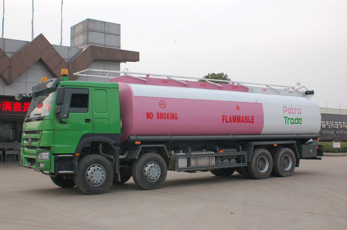 Customized Volume Fuel Tank Semi Trailer With Leaf Spring Suspension