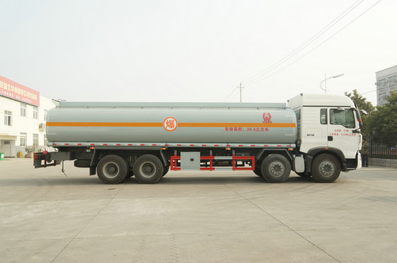 Rational Structure Fuel Tank Semi Trailer With HW13710 Transmission