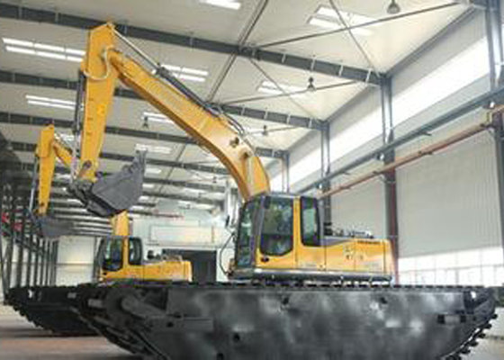 China Operating Weight 33000 Kg Amphibious Excavator Machine For River Channel supplier