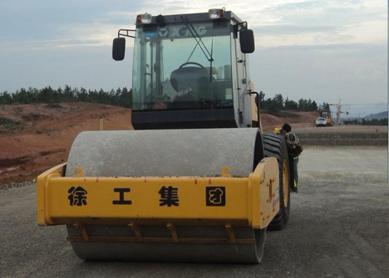 Hydraulic Road Roller Equipment With Deutz Engine 20000kg Operating Weight supplier