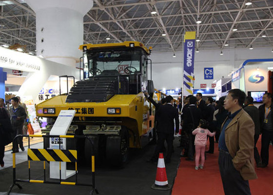 Static Pneumatic Tire Roller Asphalt Plate Compactor Road Equipment 30 Ton supplier